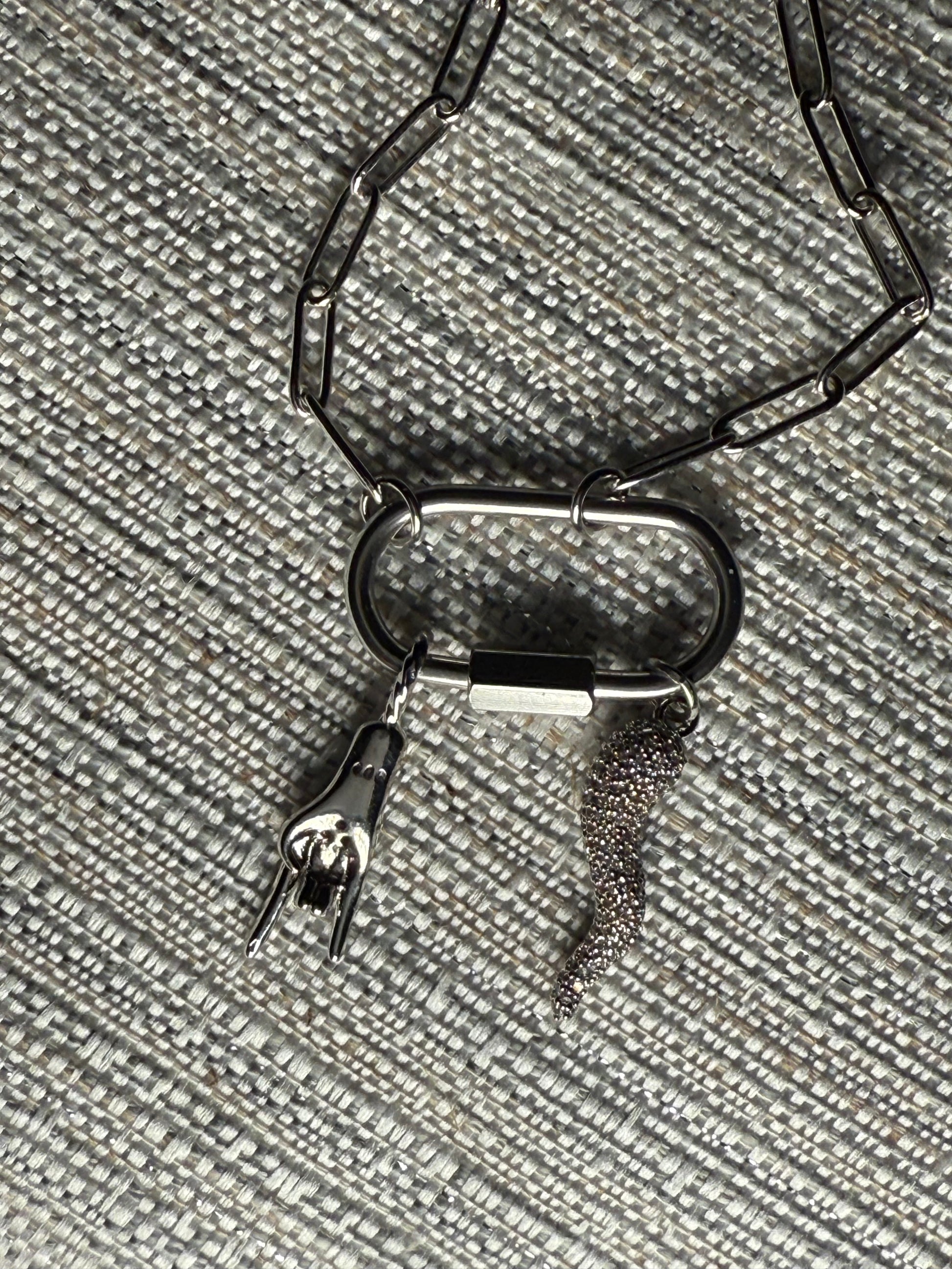 Silver clip necklace Italian hand and rhinestone horn – Piccolini Pins